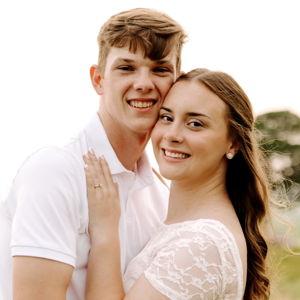 Peyton Eubank and Allison Holloman's Wedding Registry on Zola