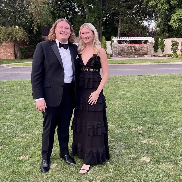 Alexis Yedlin and Alex Pinder's Wedding Registry on Zola