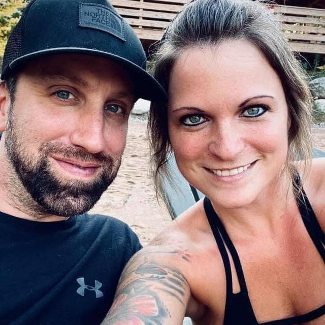 Danielle Radey and Benjamin Vonau's Wedding Registry on Zola