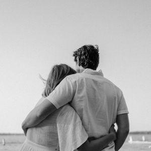 Lauren Raasch and Mark Miller's Wedding Registry on Zola