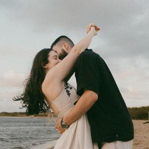 Erin Redden and Lucas Hall's Wedding Registry on Zola