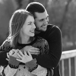 Riley McMichael and Bailey Mohrenweiser's Wedding Registry on Zola
