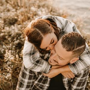 Roxanne Birx and Ross Vandermeulen's Wedding Registry on Zola