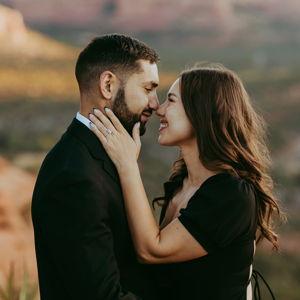 Sabrina Fiallos and Jared Henninger's Wedding Registry on Zola