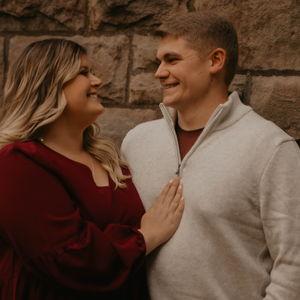 Tatum Sanford and Tyler Pew's Wedding Registry on Zola
