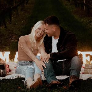 Sara Connors and Joseph Fonti's Wedding Registry on Zola