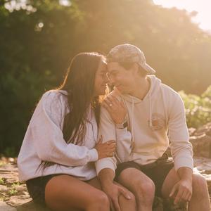 Sarah Solorzano and Jacob Niedzielski's Wedding Registry on Zola