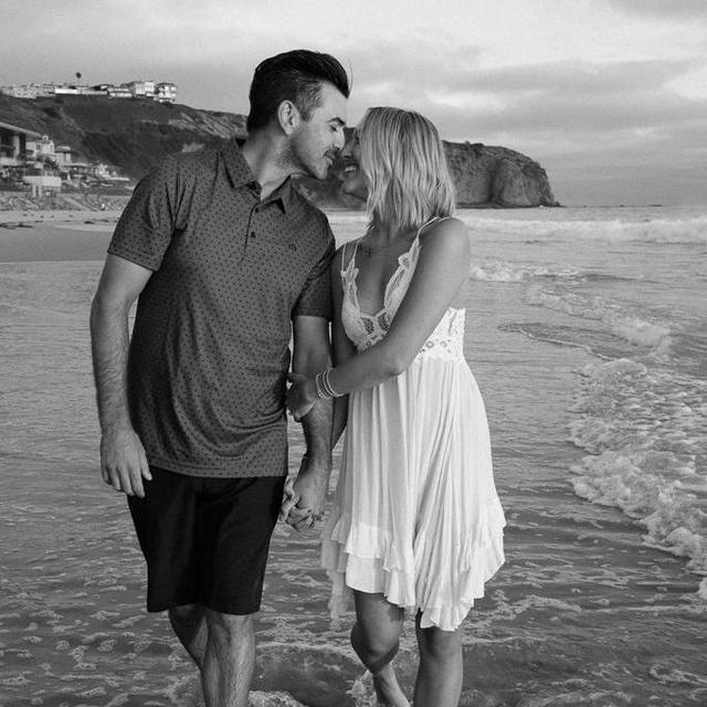 Andrea Schaefer and Josh Zent's Wedding Registry on Zola