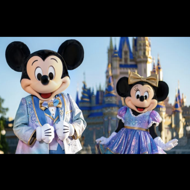 Melissa Simas and Brandon Correia's Wedding Registry on Zola