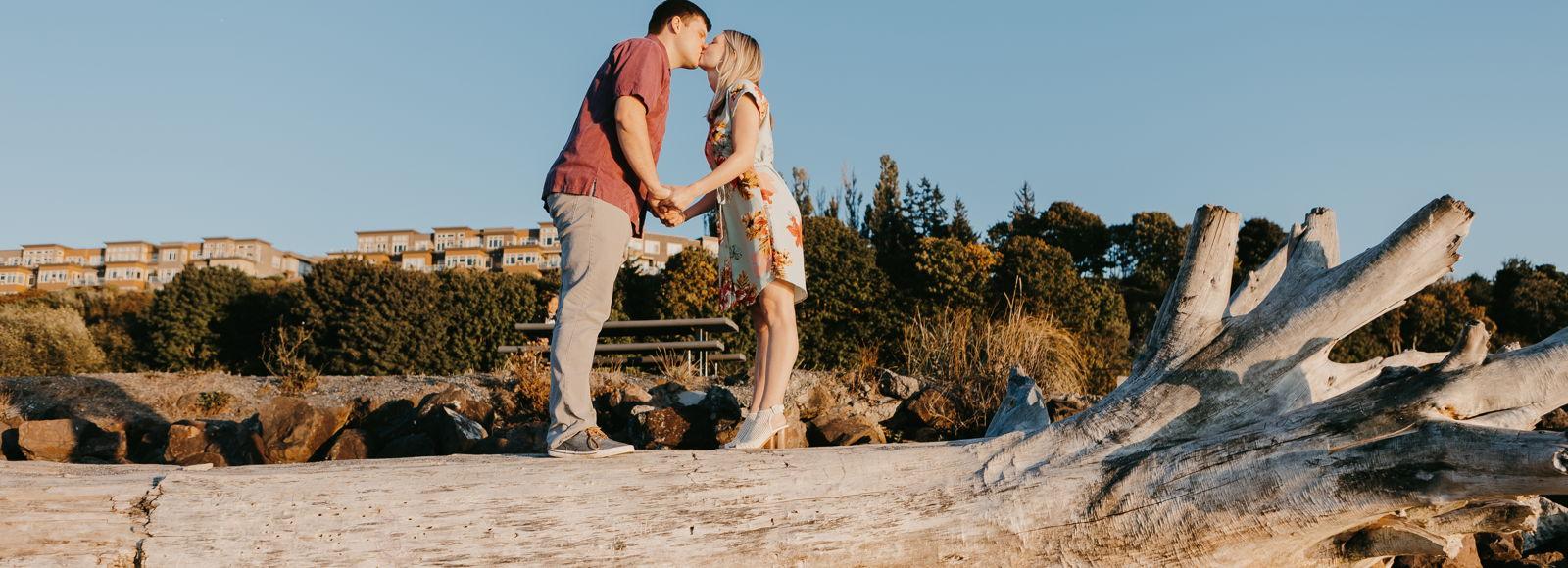 Amanda Oliver and Simon Forinash's Wedding Registry on Zola