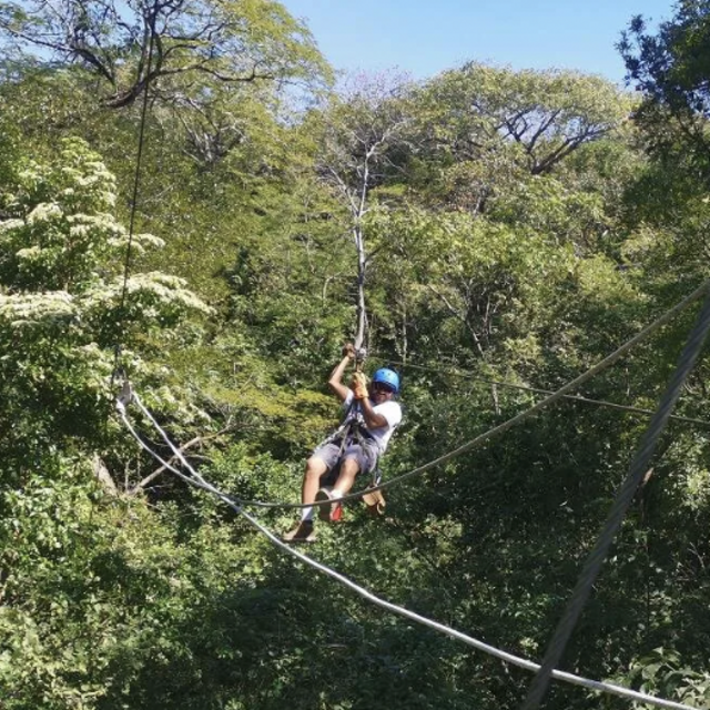 Isabella Guerry and Simon Dumas's Wedding Registry on Zola