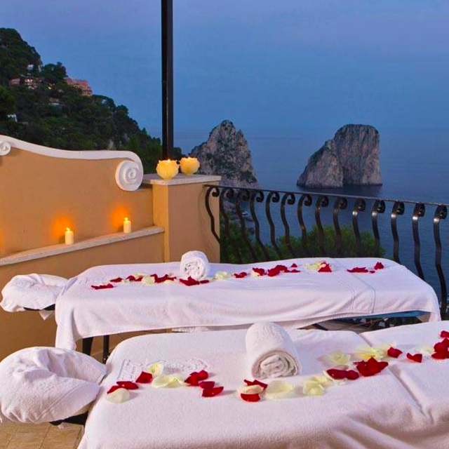 Alyssa Sutter and Taylor Riggs's Wedding Registry on Zola