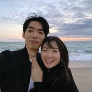 Takuma Shinasue and Mine Yoshida's Wedding Registry on Zola