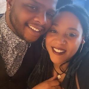 Taneya Knowles and Schavante Cade's Wedding Registry on Zola