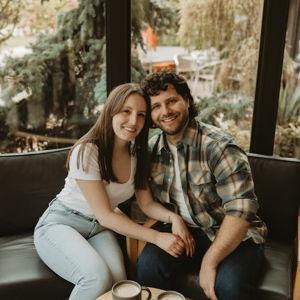 Taylor Lisowski and Alec Gradl's Wedding Registry on Zola