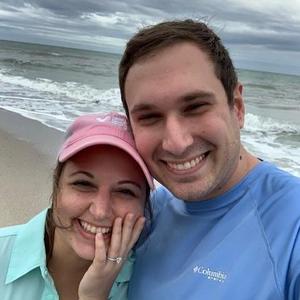 Taylor Riedel and Jeremy Rogers's Wedding Registry on Zola