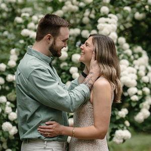 Taylor Gandolfo and Brandon Striefsky's Wedding Registry on Zola