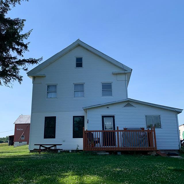 Megan Holzwarth and Steven DenBleyker's Wedding Registry on Zola