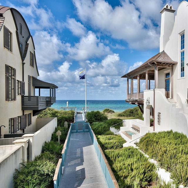 Hailey Barnett and Chase Eby's Wedding Registry on Zola