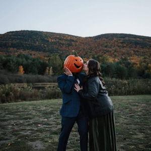 Alexa Ragusa and Steven Hanna's Wedding Registry on Zola