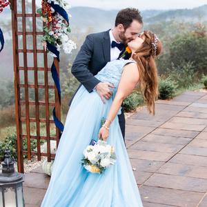 Laura Ellis and Gary Pandolfi's Wedding Registry on Zola