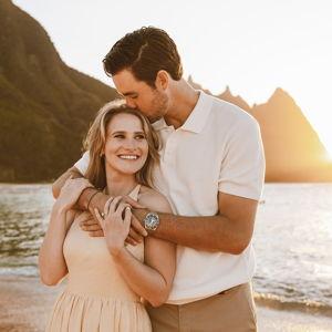 Alexa Mehl and Greg Singer's Wedding Registry on Zola