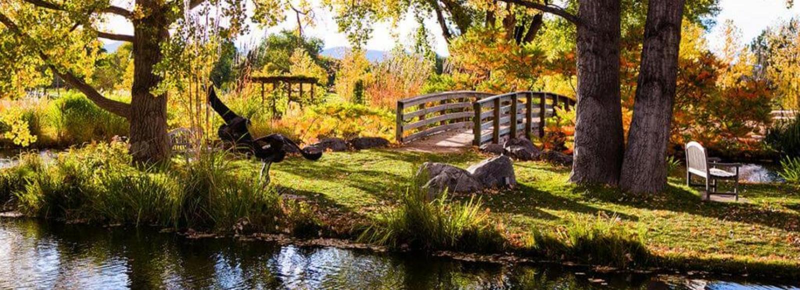 Holly Hufford and Tyler Waugh's Wedding Registry on Zola