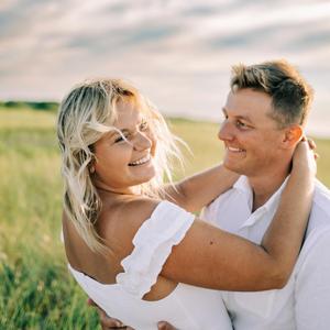 Michelle Dlugozima and Christopher Weedon's Wedding Registry on Zola