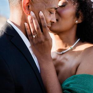 TIMOTHY HOWELL HOWELL II and KRYSTAL Howell's Wedding Registry on Zola