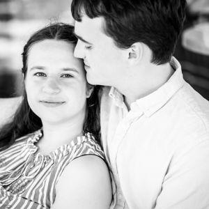 Tom Dart and Hannah Bernstein's Wedding Registry on Zola