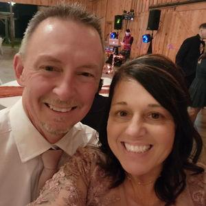 Tracy Hester and Scott Bollinger's Wedding Registry on Zola