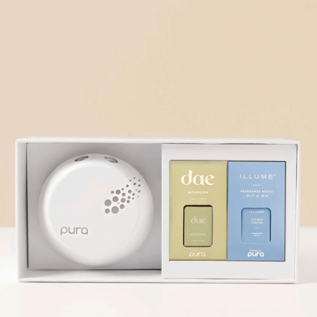 Desiree Diaz and Travis Lietz's Wedding Registry on Zola