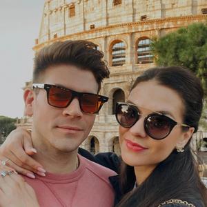 Yana Snegur and Travis Gallo's Wedding Registry on Zola