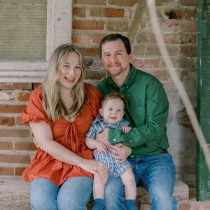 Lilian Gernon and Trevor Munn's Wedding Registry on Zola