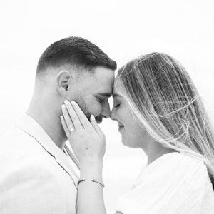 Kaitlyn Keefer and Chad Veccharella's Wedding Registry on Zola