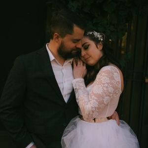 Alexis Schröader and Aaron Ladd's Wedding Registry on Zola