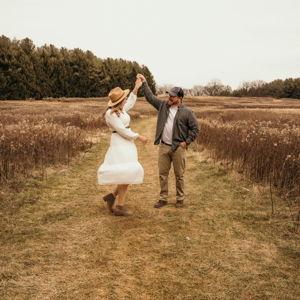 Zachary Turner Visgarda and Holly Lynn Stover's Wedding Registry on Zola