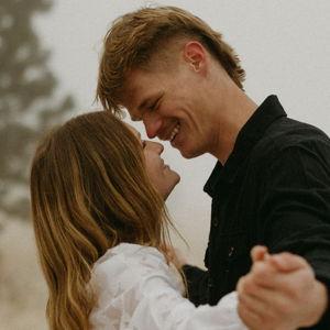 Grace Williams and Josh Posner's Wedding Registry on Zola