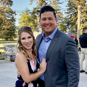 Yvonne Prus and Ryan McDevitt's Wedding Registry on Zola